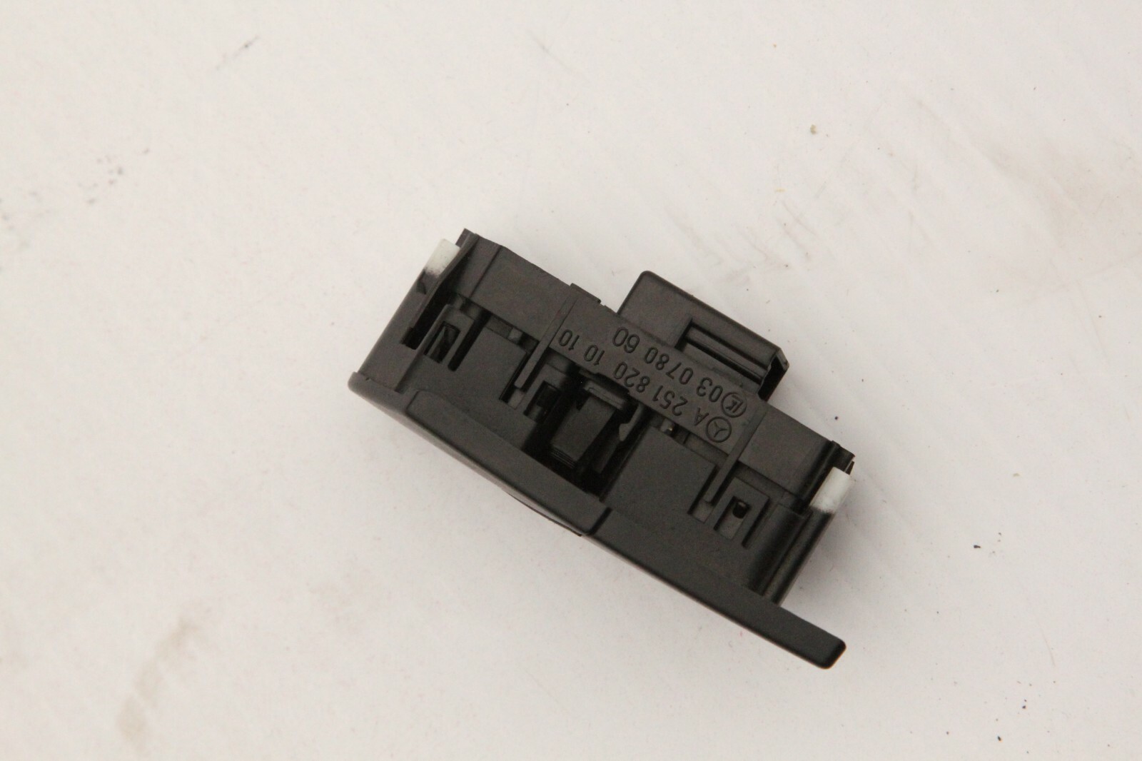 MERCEDES R500 Gl450 Door Lock Switch Front Right 2518201010 for sale ...