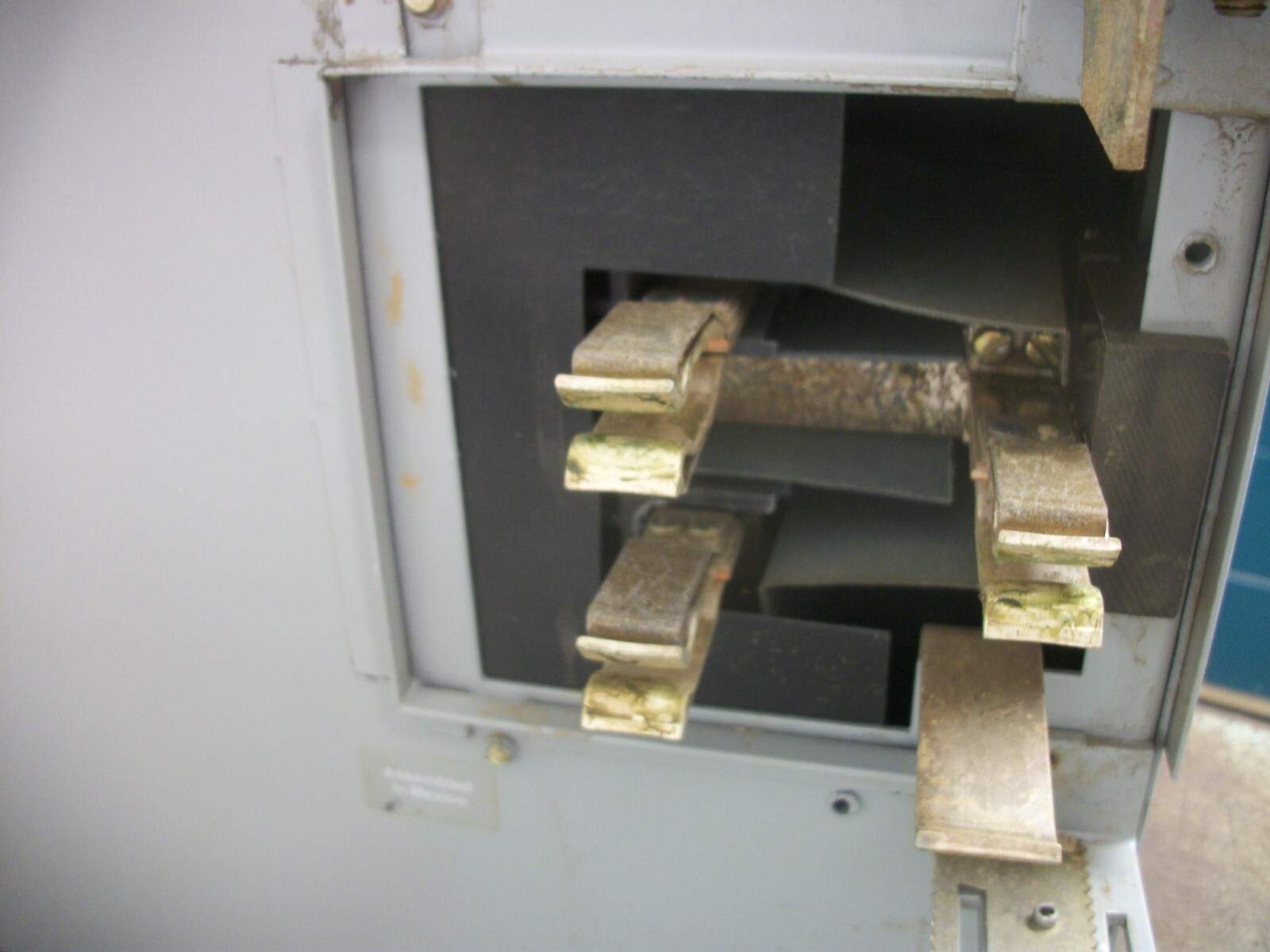 WESTINGHOUSE FUSIBLE BUS PLUG ITAP364 200AMP 600VOLT 3PH 3W | eBay