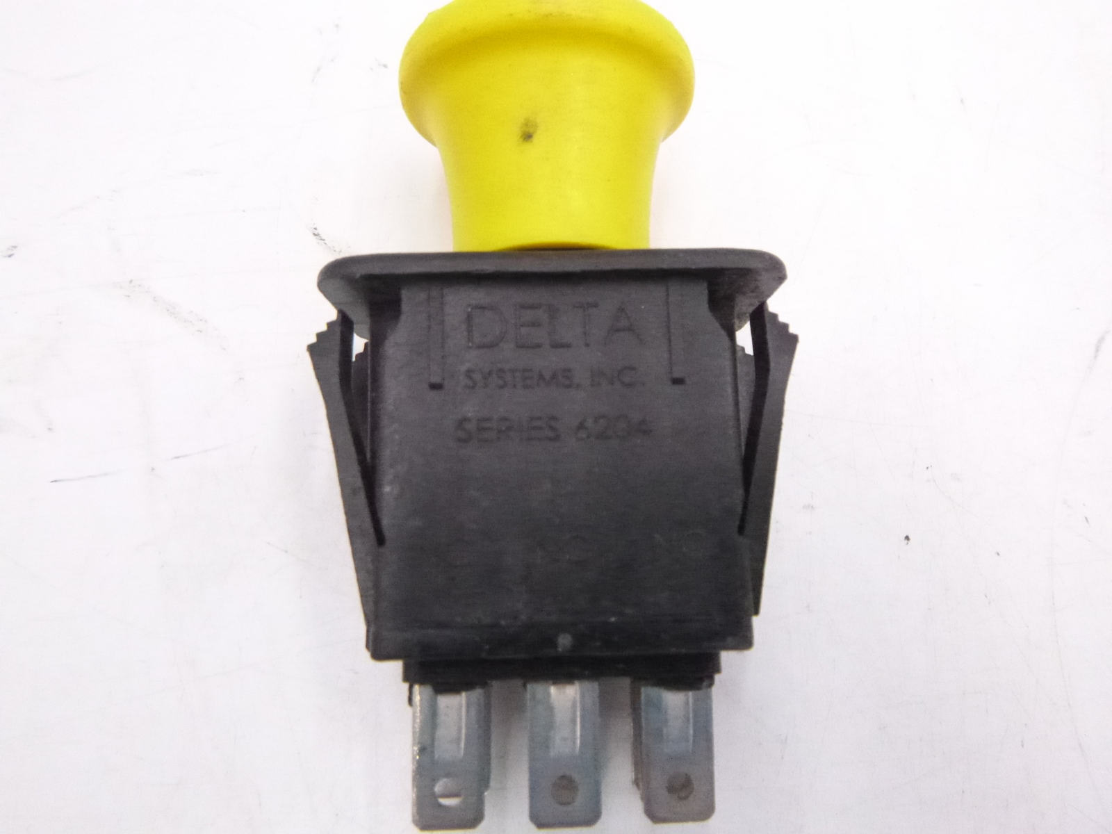 3 Pack Delta Systems PTO Switch Push Pull 6204 8 Terminal Yellow Switch ...