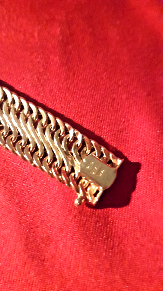 14kt solid gold bracelet - 7 1/2 in long, 1/2 in wide 10 grams - slight ...