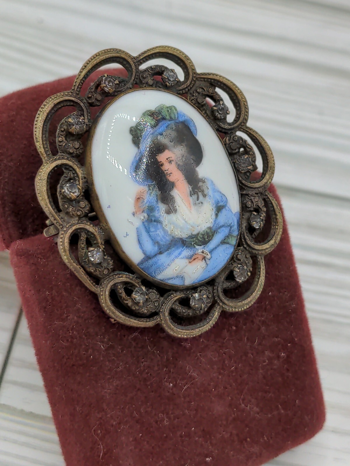 Antique Hand Painted Lady Portrait Picture Brooch Bra… - Gem