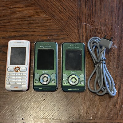 Sony Ericsson Flip Phone Orange