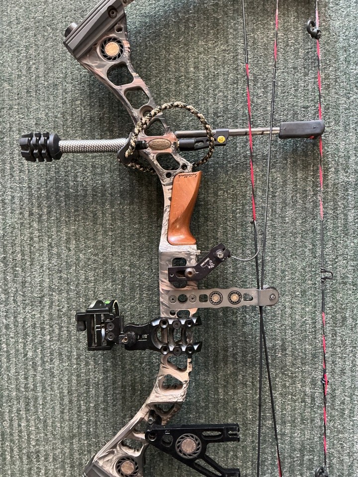 Matthew's Switchback RH Compound Bow 70lbs Draw | eBay