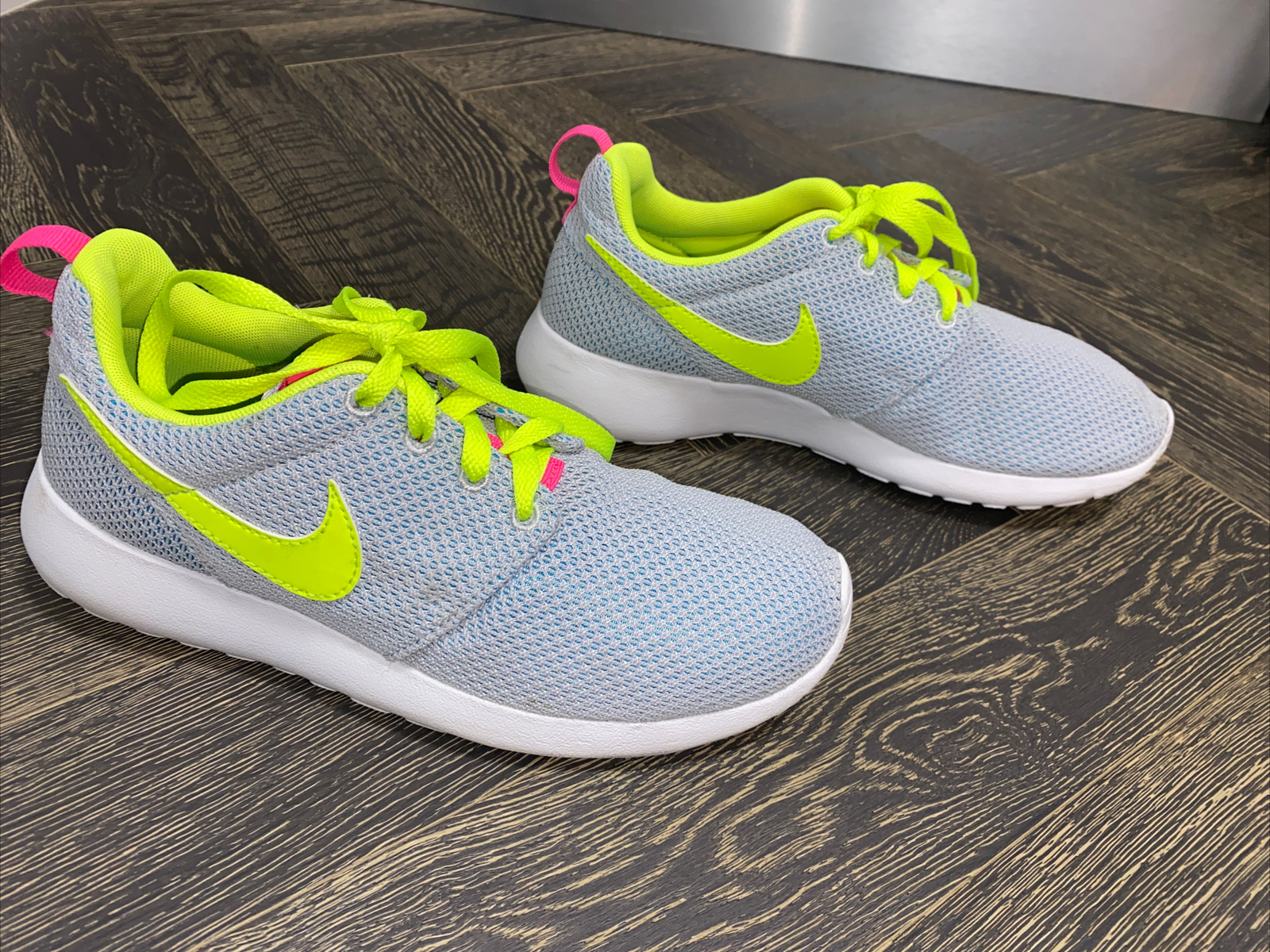 Nike Roche Sneakers Gray Neon Yellow Kids Size 5.5, W… - Gem