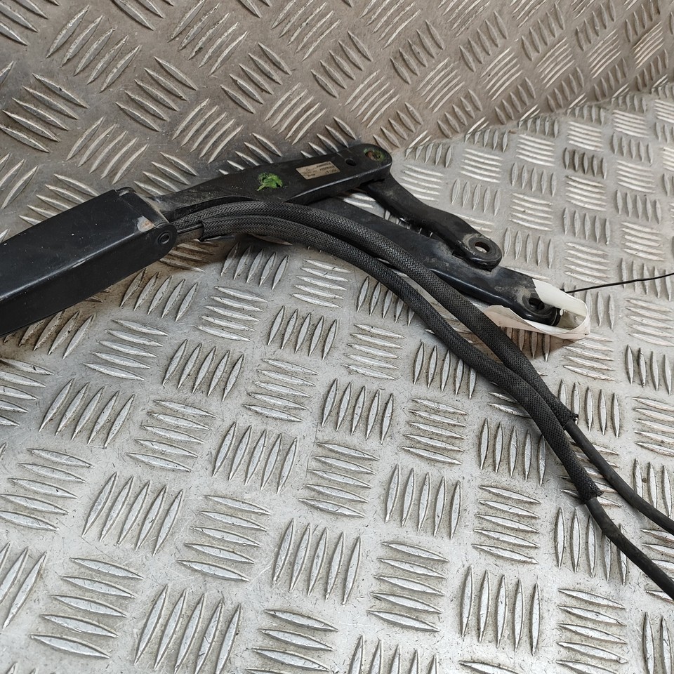 MERCEDES-BENZ S W222, V222, X222 Wischerarme vorne A2228200640 ...