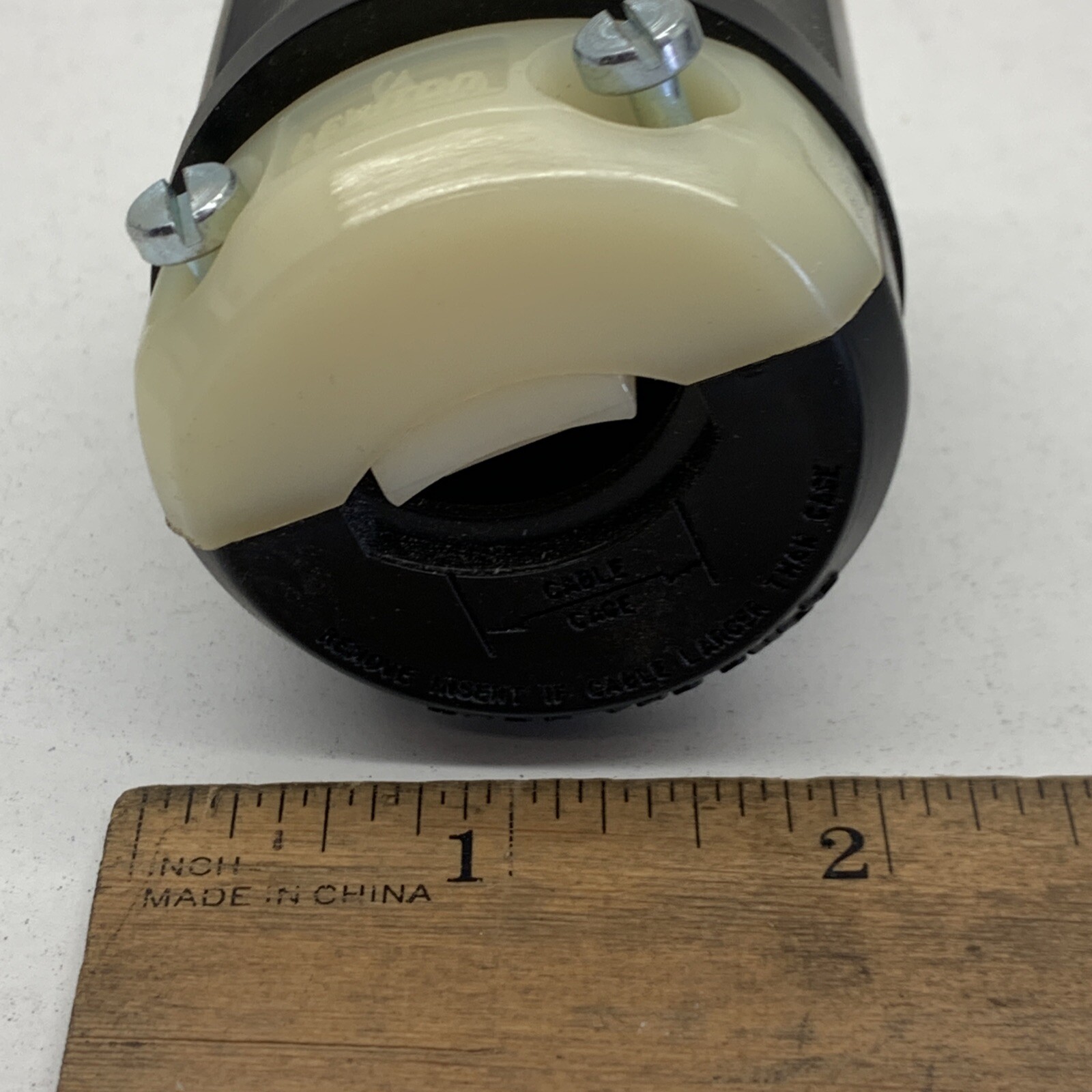 Leviton 2361 Twist Turn Lock Locking Plug 20A 125/250V 3-Pole 3Wire ...