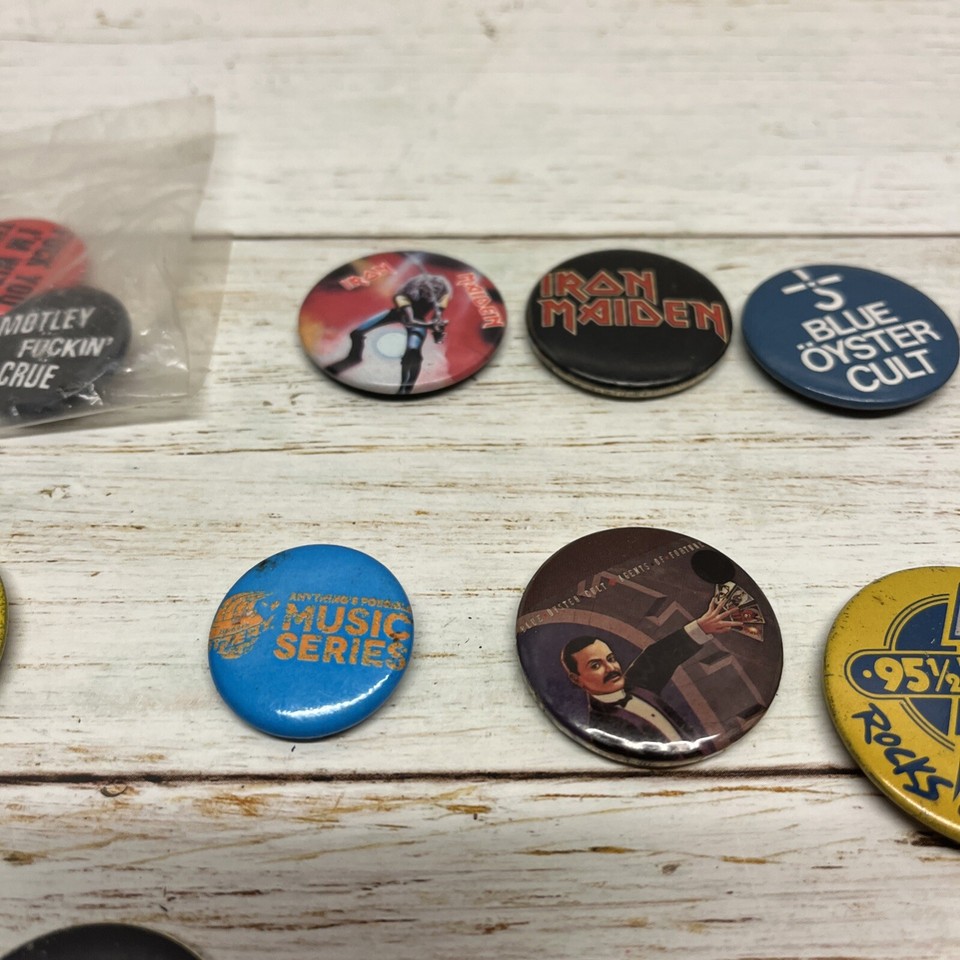 Hard Rock Heavy Metal Pins Buttons Original 1980's Lot Crue KISS Iron ...
