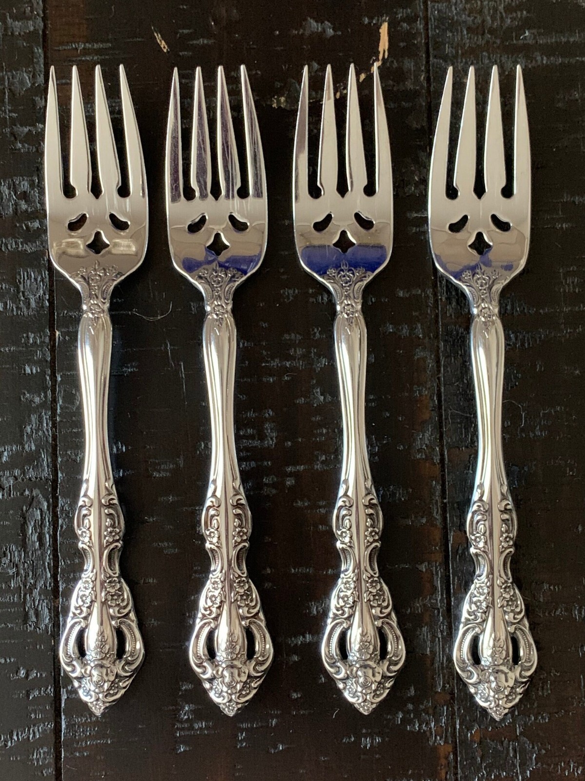 Set Of 4 Oneida Stainless MICHELANGELO Heirloom Cube Mark Salad Forks ...