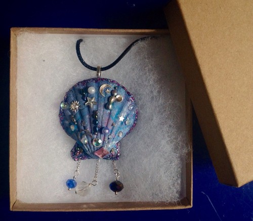 Hand painted Shell Necklace Galaxy Shell Pendant Necklace Space Galaxy ...