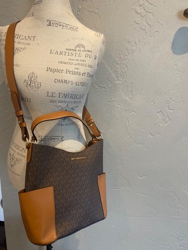 Michael Kors Monogram Jet Set MK Shoulder / Crossbody | eBay