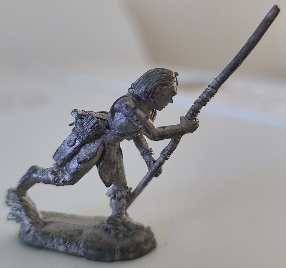RAFM Fantasy Player Characters 3916 FEMALE ELF RANGER WITH STAFF 25mm ...