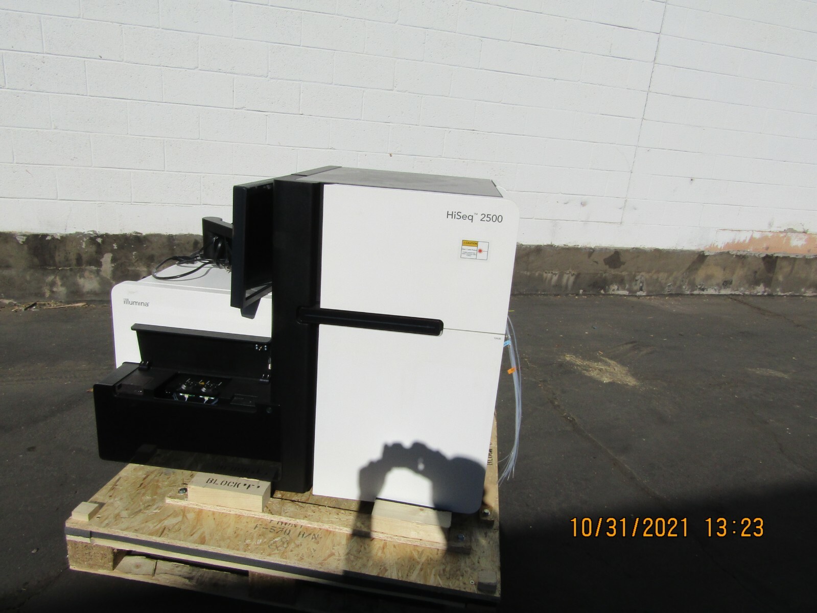 Illumina HiSeq 2500 DNA Sequencing System 502 | eBay