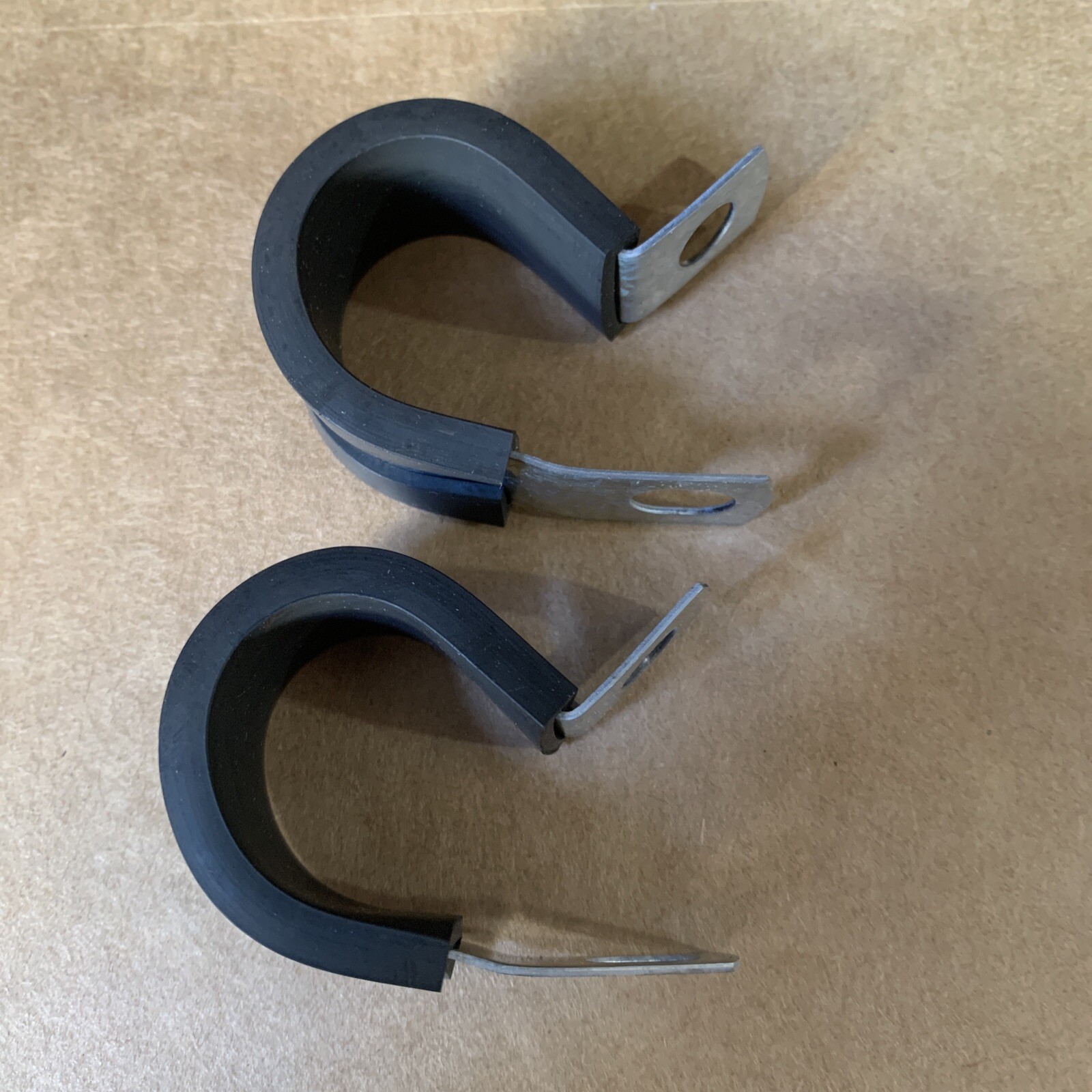 Padded Clamp Col1209z1 Clamp,Od 3/4 In,1/2 In W,Cushion, 500 Count | eBay