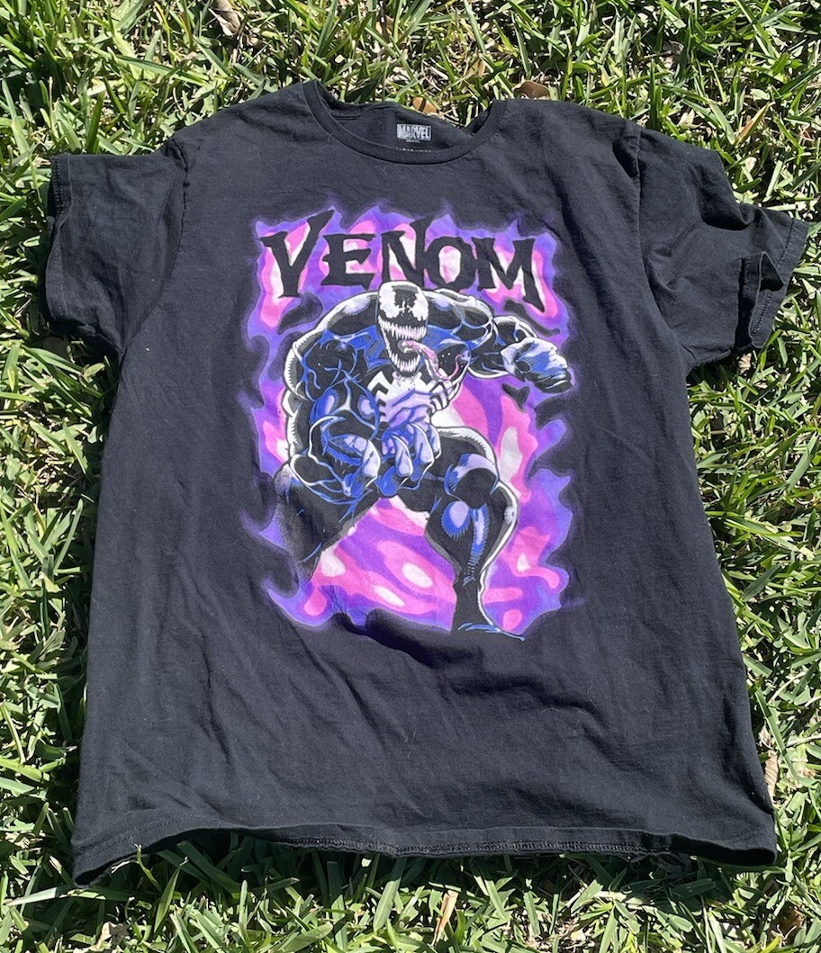 Marvel Mad Engine Venom Purple Smoke Short Sleeve Black T-Shirt Size ...