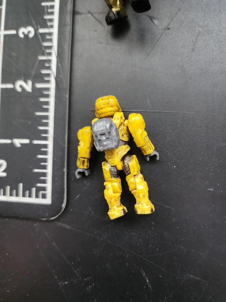 HALO MEGA BLOKS YELLOW UNSC SPARTAN MARK IV MINI FIGURE 96824 PELICAN ...