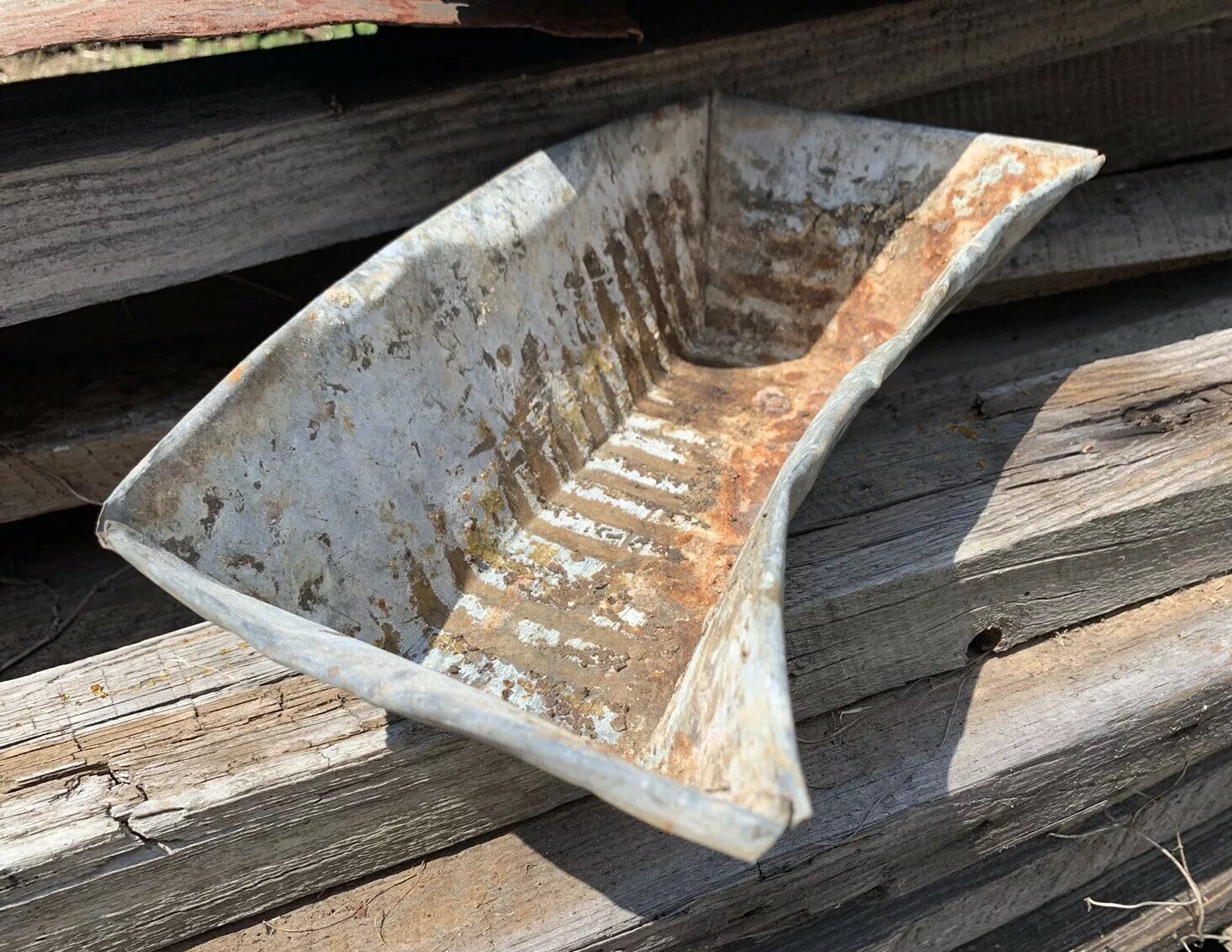 Vintage Galvanized Tin Turpentine Tar Cup Concave Shape Agricultural ...