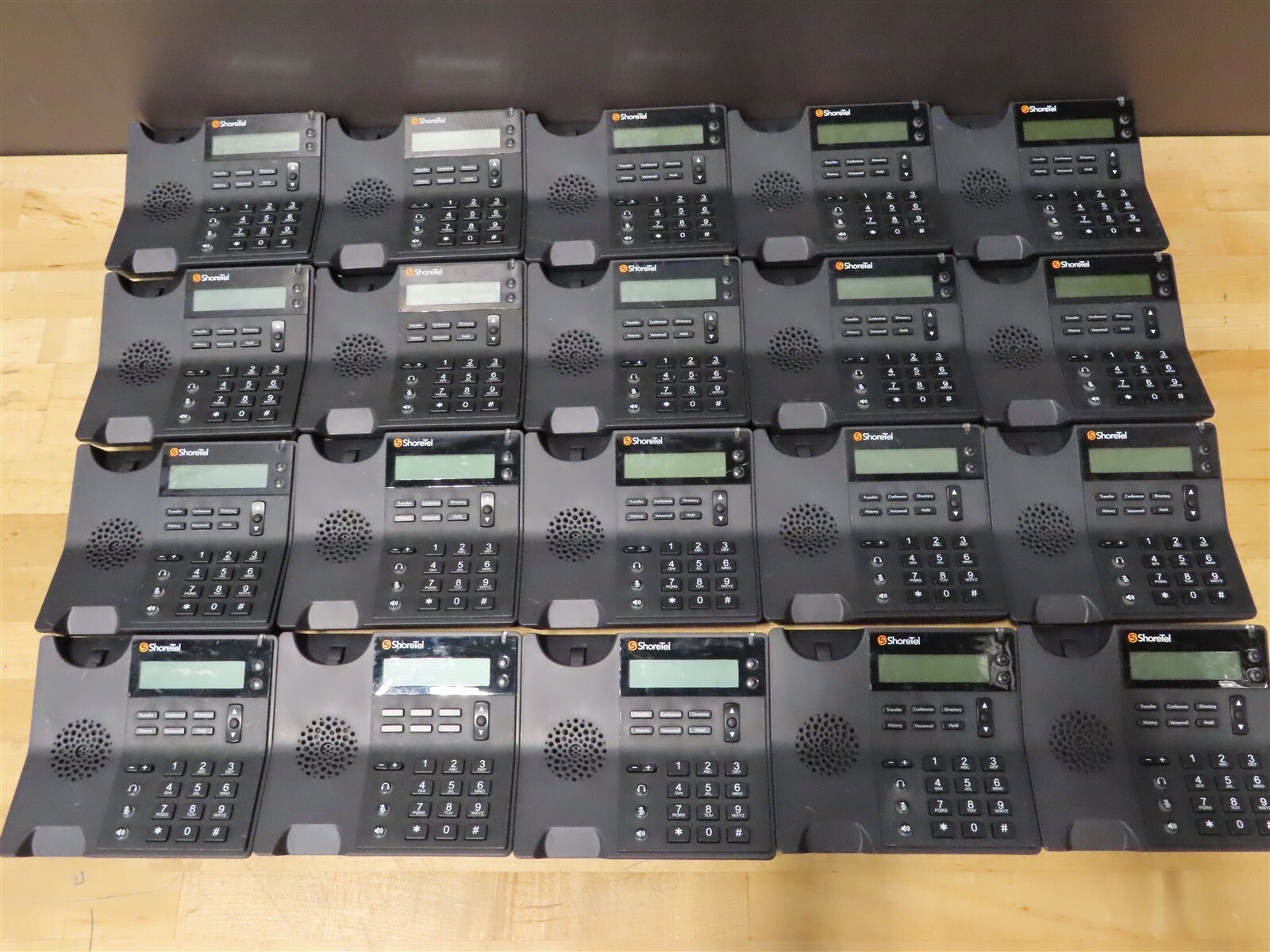 SHORETEL IP420 VOIP Phone Black 630-2081-01 IP Voice Display Lot of 20x ...