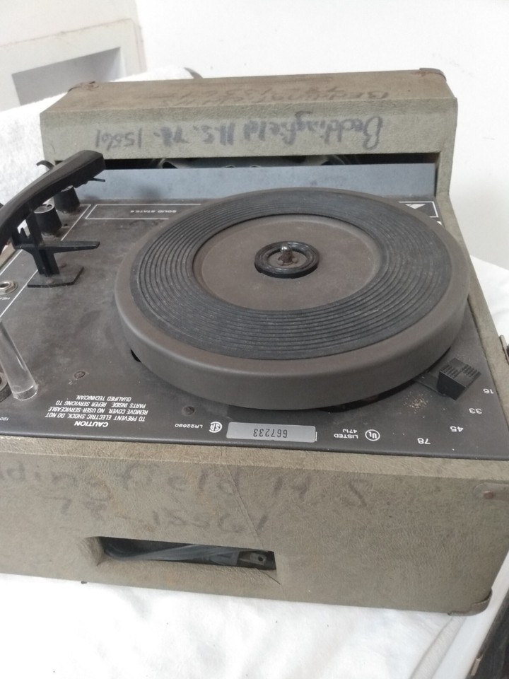 Vintage Audiotronics 300A Classroom Suitcase record player 1969 ...