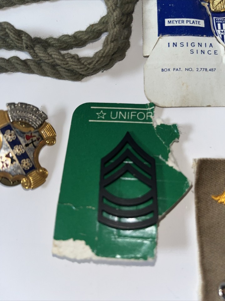 Vintage Genuine WW2 US Uniform Insignia Gemsco Meyer Other Pins Estate ...