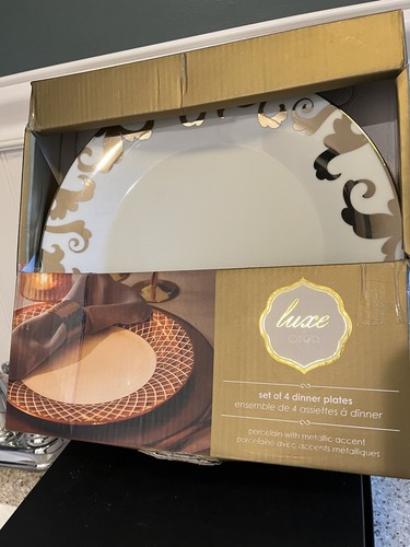 CIROA LUXE White Porcelain Dinner Plates w METALLIC GOLD SCROLL SET OF ...