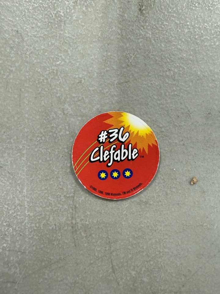 VTG 1999 Clefable #36 Pokemon Pog Cardboard Coin Nintendo Battle Disc ...