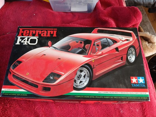 TAMIYA 1/24 Ferrari F40 model kit | eBay