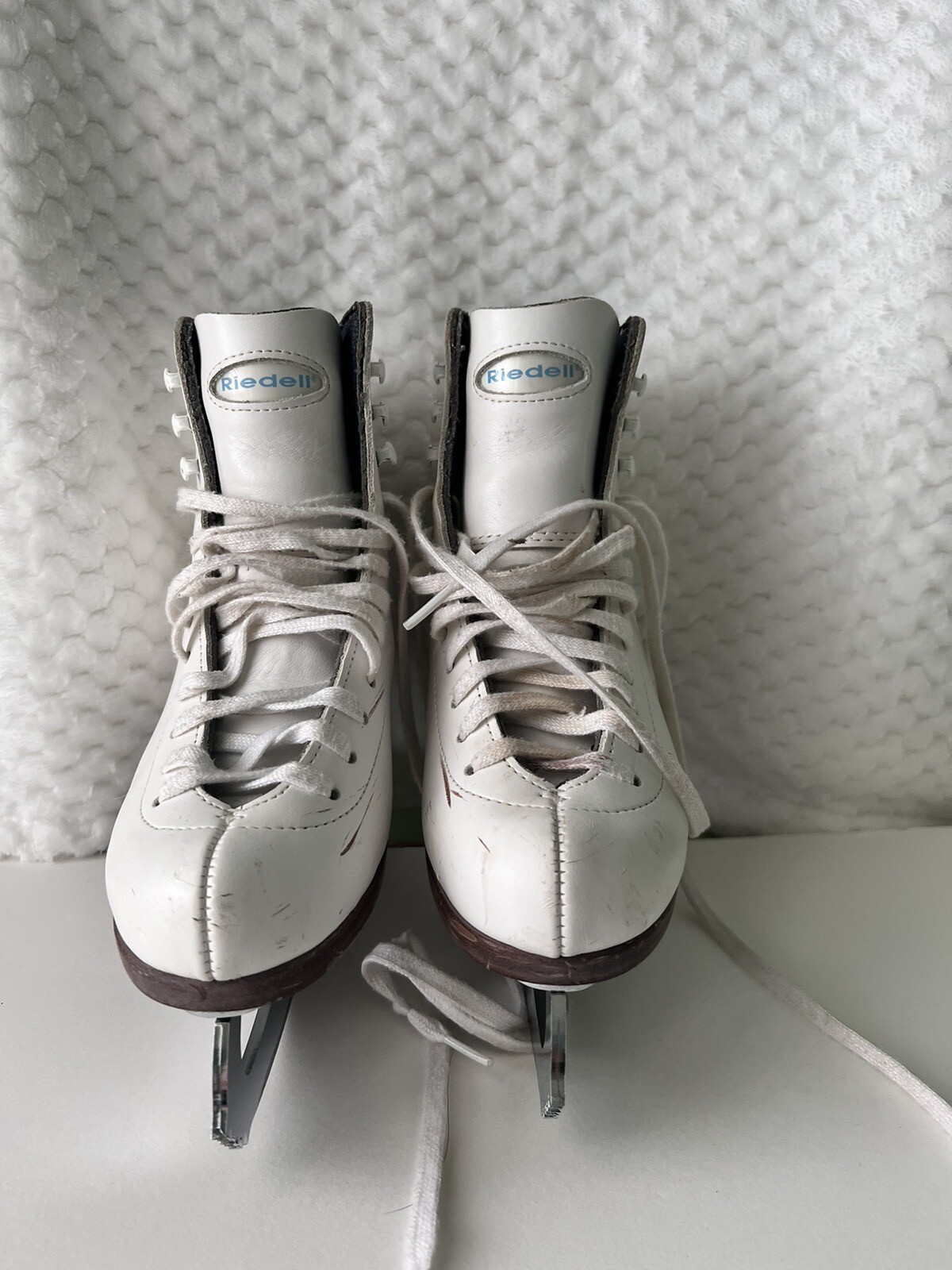 Riedell Model F21 white Figure Ice Skates Size 3 Sapphire Blades ...