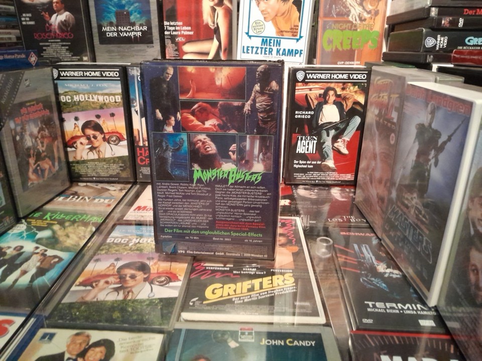 monster busters Vhs Das Original Großcover Box Vampir Werewolf Mumie ...