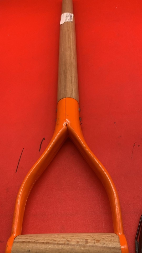 Truper MG-PY Replacement Handles for Long D-Handle Shovels 28" (71cm ...