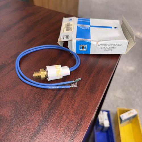 Thermo King 44-6427 Switch; 446427 E3 | eBay