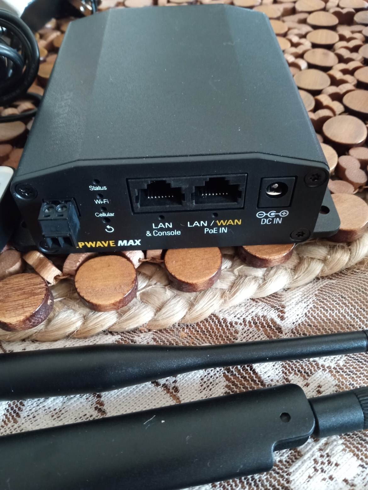 PEPLINK PEPWAVE MAX BR1 MINI LTE CELLULAR ROUTER w/ANTENNAS | eBay