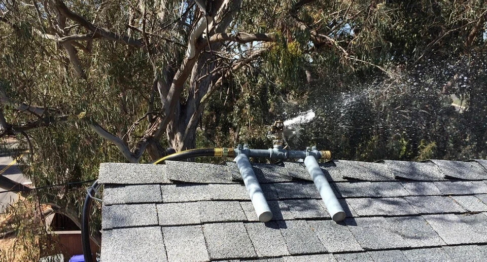 Rooftop Sprinkler (gray) - Iron Owl - Wildfire Ember protection Water ...