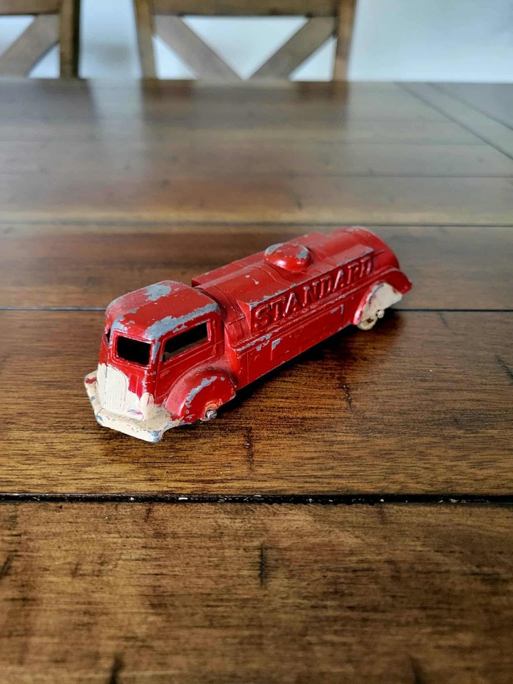 Vintage Tootsietoy Standard Oil Fuel Delivery Tanker Truck 6” Long | eBay