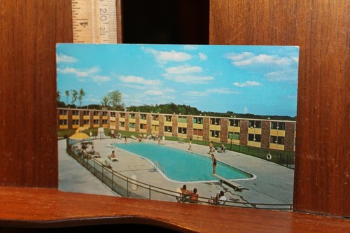 Vintage PostCard 1970 Holiday Inn Portland Maine Swimming Pool | eBay