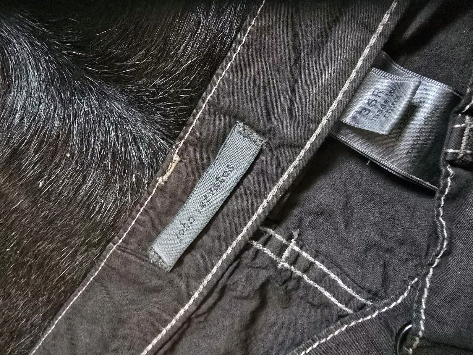 John Varvatos Men Black Skull Stud Button Fly Jeans - Gem