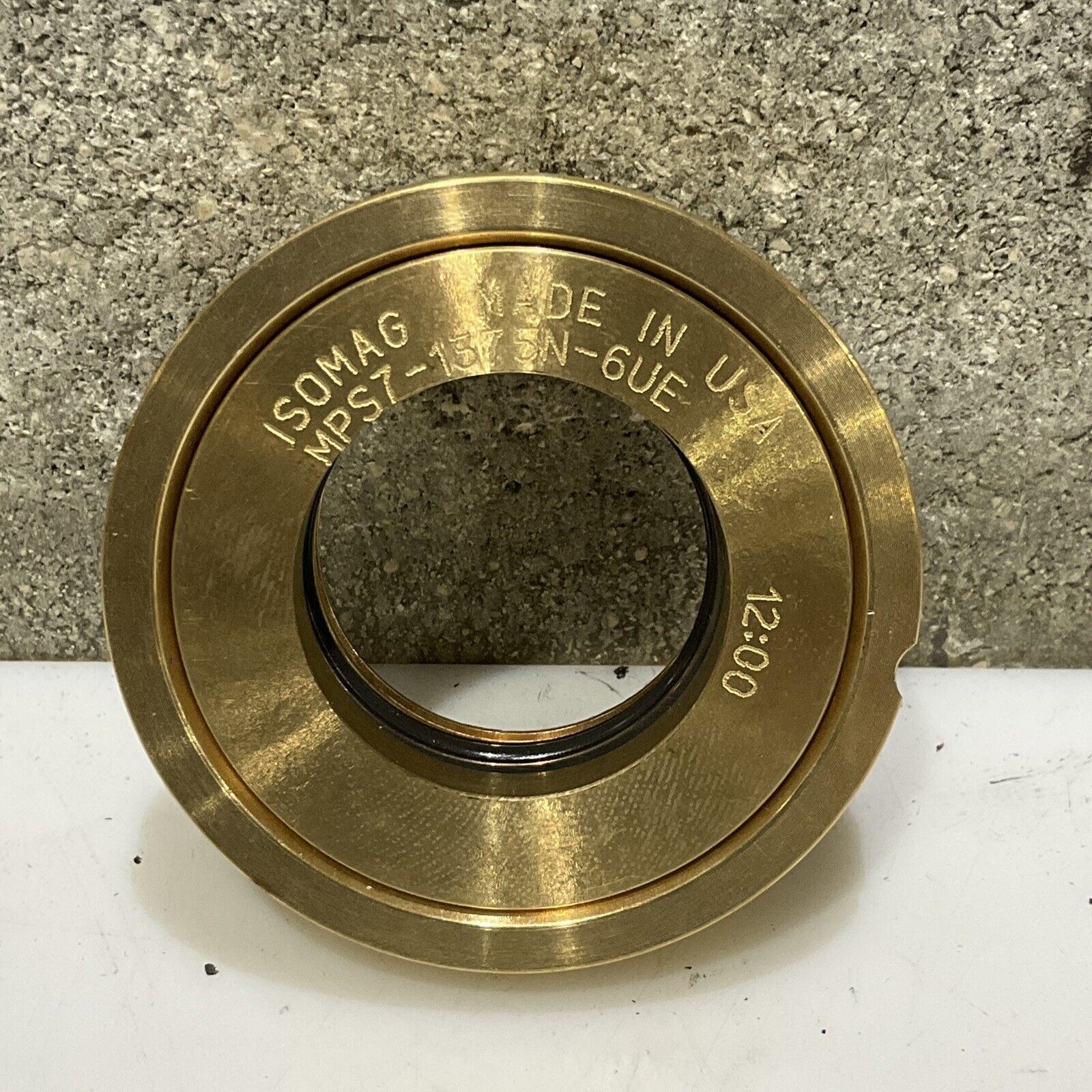 ISOMAG PI0005612 1375MP2375 V7 UL NARROW MAGNUM P SERIES SEAL EC27 678 ...