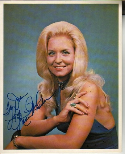Karen Wheeler Autographed 8x10 Photo #2 Country Music Singer | eBay