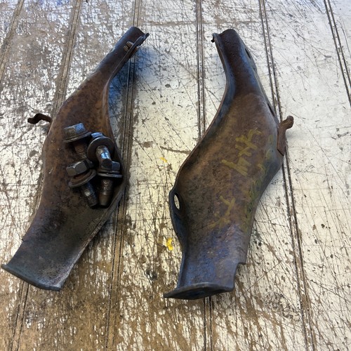 84 85 86 Toyota Pickup Truck 4X4 / 4Runner Front Bumper Brackets Pair ...