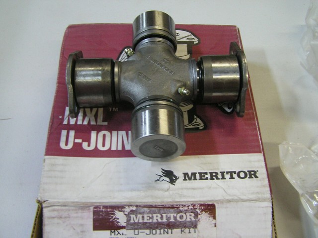 Meritor MXL M675X 1710 Series Half Round Universal Joint Spicer Cross 5 ...