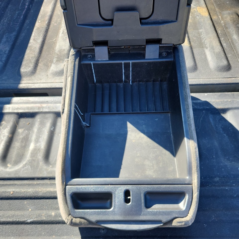 1999-2006 Chevy Silverado GMC Sierra Avalanche Center Console Arm Rest ...
