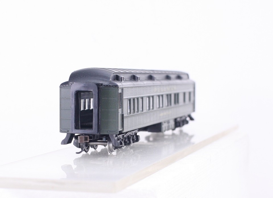 HO Athearn Custom Northern Pacific Pullman Sleeper Chief Red Cloud ...