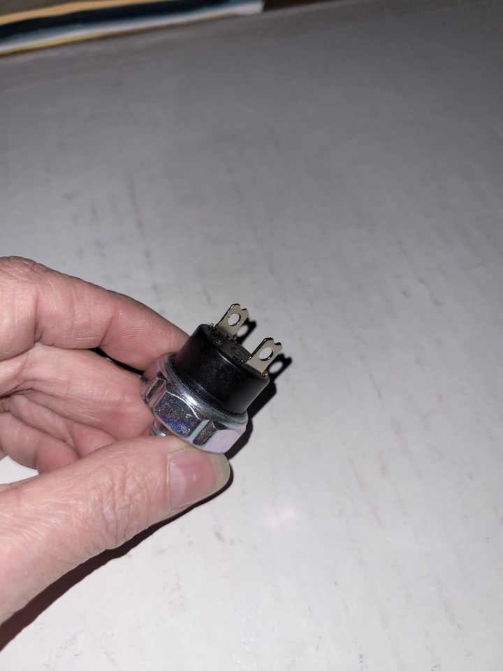 0-5 psi normally closed (SPST) fluid pressure switch | eBay