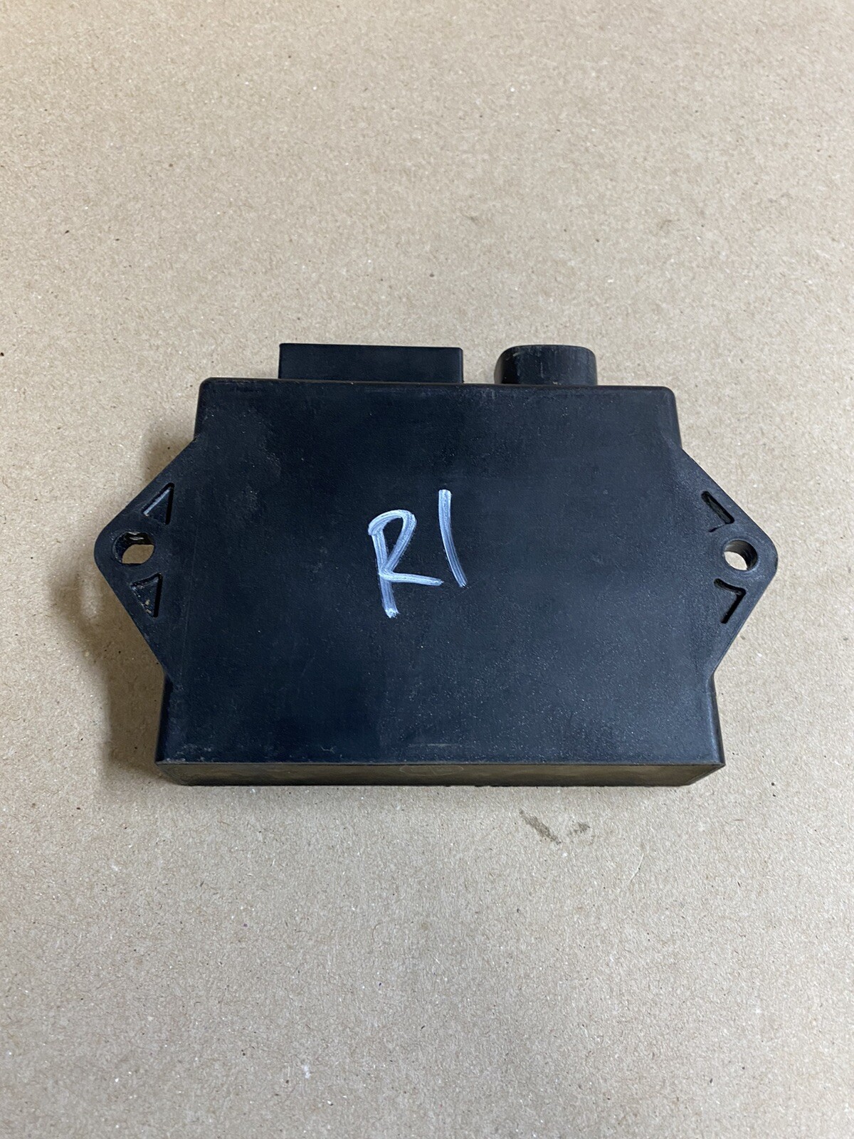 98-99 YAMAHA YZF R1 ECU ECM PCM CDI COMPUTER CONTROLLER OEM BRAIN BOX ...