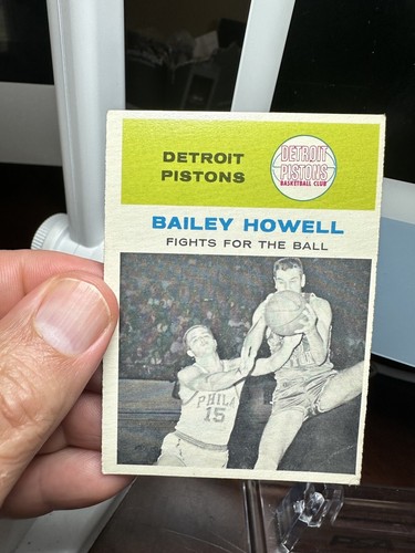 1961-62 Fleer #55 In Action Bailey Howell Nice Card | eBay
