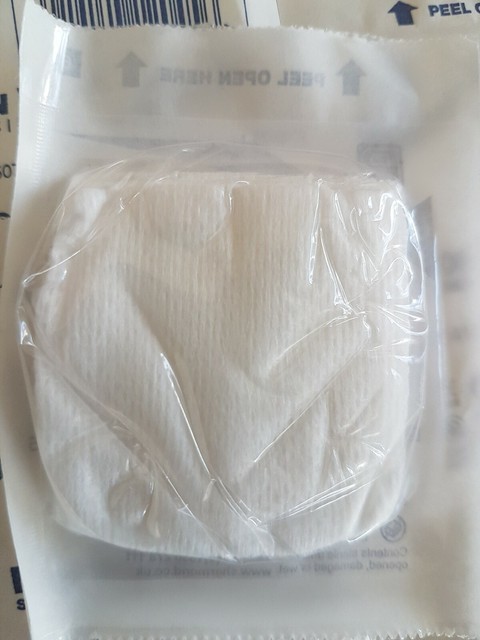 25 Premier Sterile Non Woven Medical First Aid 4ply Swabs 5 X 5cm (5 X ...