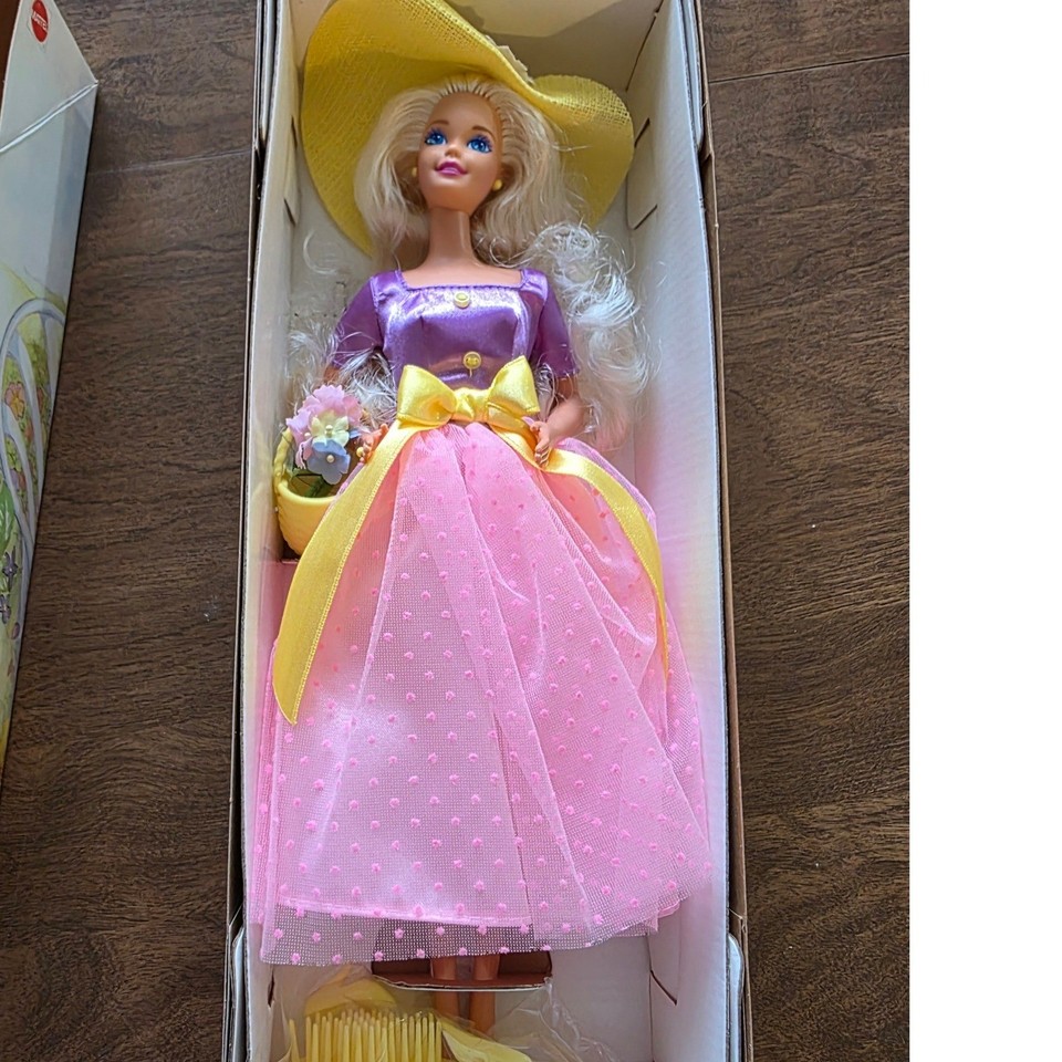 Spring Blossom Barbie Doll Avon Exclusive Special Edition 1995 Mattel ...