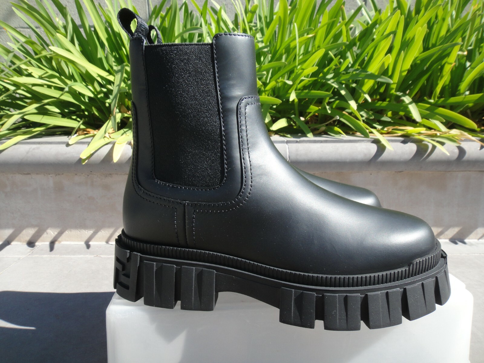 Fendi FORCE LUGGED CHELSEA Boots, Black Leather, Slip-on, Wmn Pick EU37 ...