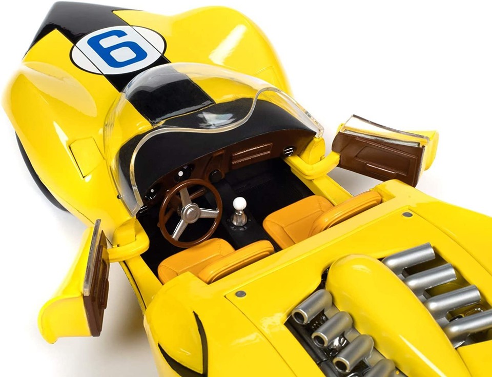 Silver Screen Machines Speed Racer Shooting Star with Racer X Figure ...