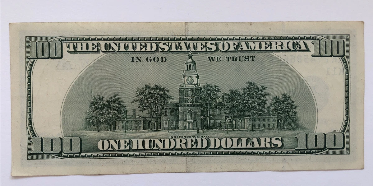 $100 Bill High Resolution