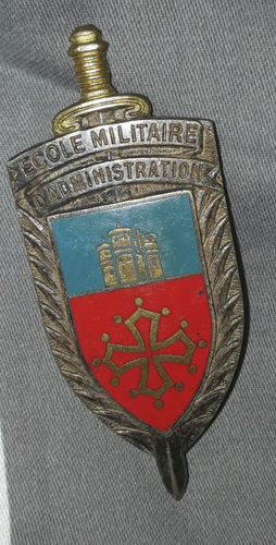 Insigne ÉCOLE APPLICATION administration militaire G1553 badge armée ...